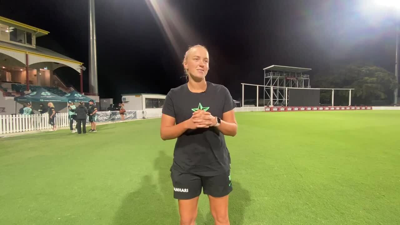Kim Garth after the loss to the Heat | Melbourne Stars